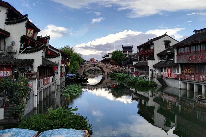 Private Shanghai Layover Tour to Qibao Ancient Town with Spa Option - Exploring the Charm of Qibao Ancient Town