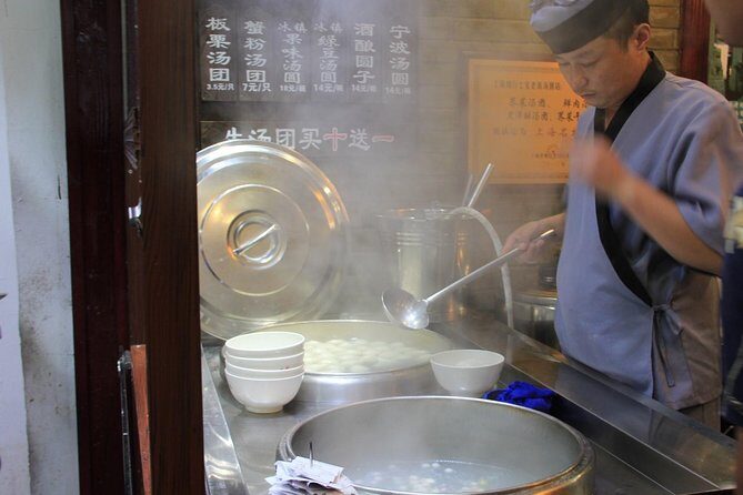 Private Shanghai Layover Tour to Qibao Ancient Town with Spa Option - What Past Travelers Say