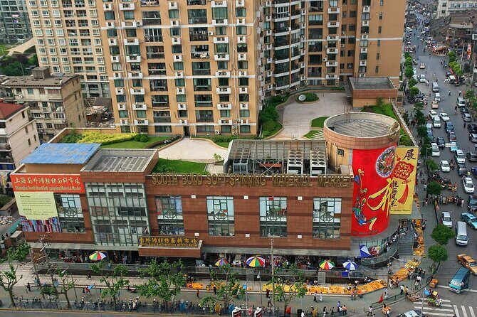 Private Shanghai Shopping Tour with Local Shopping Guru - Introduction: A Shopper’s Dream in Shanghai