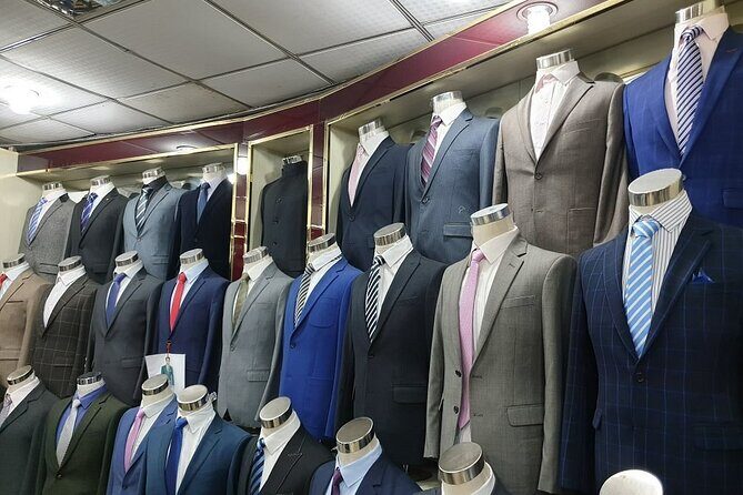 Private Shanghai Shopping Tour with Local Shopping Guru - Key Points