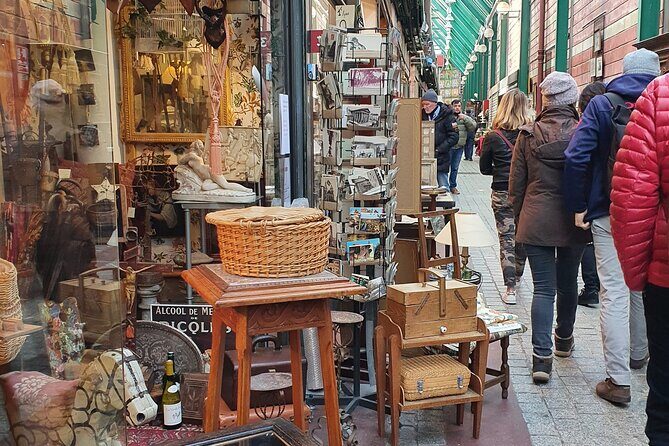 Private shopping tour at the Paris Antique Flea Market - What You Can Expect During the Tour