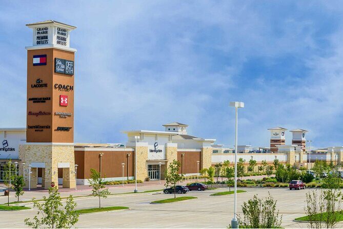 Private Shopping Tour from Dallas Hotels to Grand Prairie Outlets - Who This Tour Is Ideal For