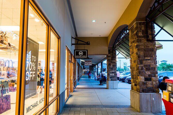 Private Shopping Tour from Dallas to Allen Premium Outlets - Detailed Breakdown of the Experience