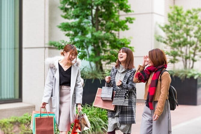 Private Shopping Tour from Hakone City to Grandberry Park - Key Points