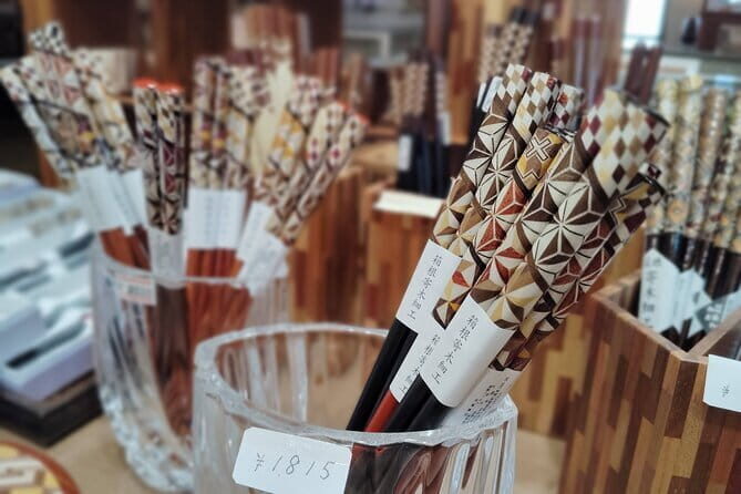 Private Shopping Tour from Hakone City to Grandberry Park - Who Should Consider This Experience?