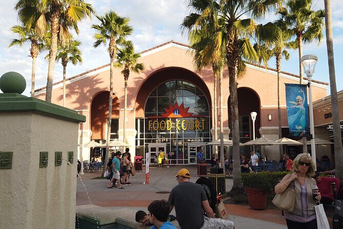 Private Shopping Tour from Orlando hotels to Orlando Outlets - The Pick-Up Experience