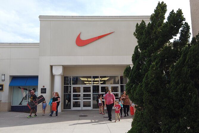Private Shopping Tour from Orlando hotels to Orlando Outlets - Cost vs. Value