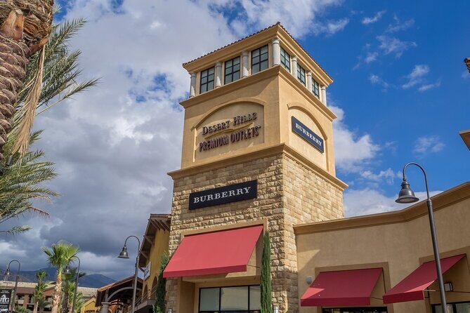 Private Shopping Tour from Palm Springs to Desert Hills Outlets - Who Should Consider This Tour?