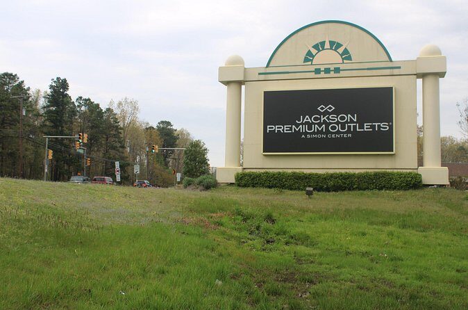 Private Shopping Tour from Philadelphia to Jackson Premium Outlet - FAQs