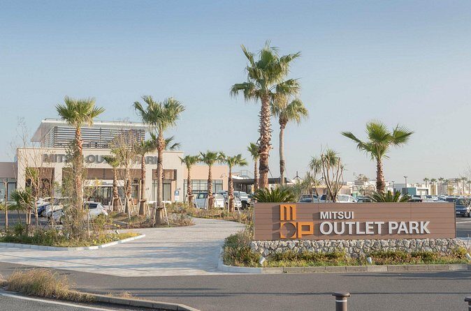 Private Shopping Tour from Tokyo to Mitsui Outlet Park Kisarazu - The Shopping Experience