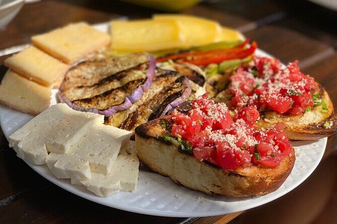 Private Shore Excursion in Kotor Bay with Organic Lunch - 2 Hours - Who Would Enjoy This Tour?