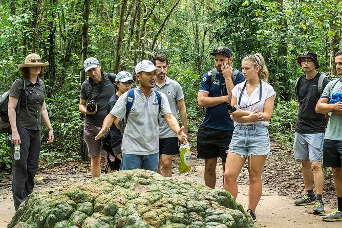 Private Shore Excursion of Cu Chi Tunnels and Ho Chi Minh City - Delving into the Historic Cu Chi Tunnels