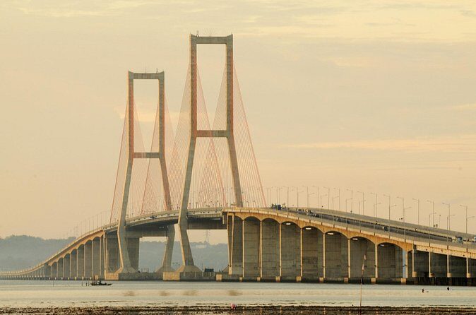 Private Shore Tour: Madura Island Discovery from Surabaya - What Do Travelers Say? Insights from Reviews