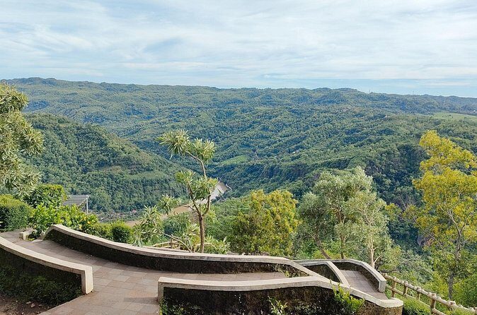 Private Shore Tour: Mount Bromo Day Adventure from Surabaya - The Sum Up