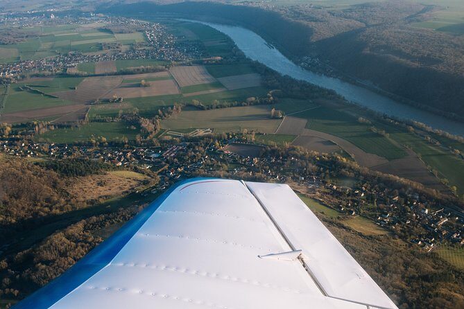 Private Sightseeing Flight above Cologne - Who Should Book This?