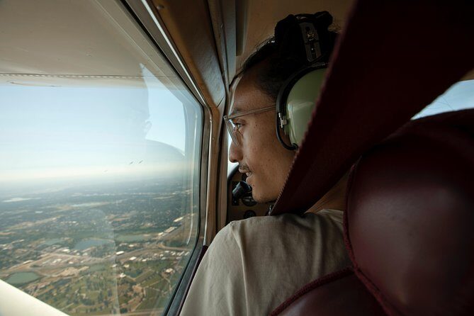Private Sightseeing Flight over Montpellier and Camargue - Key Points