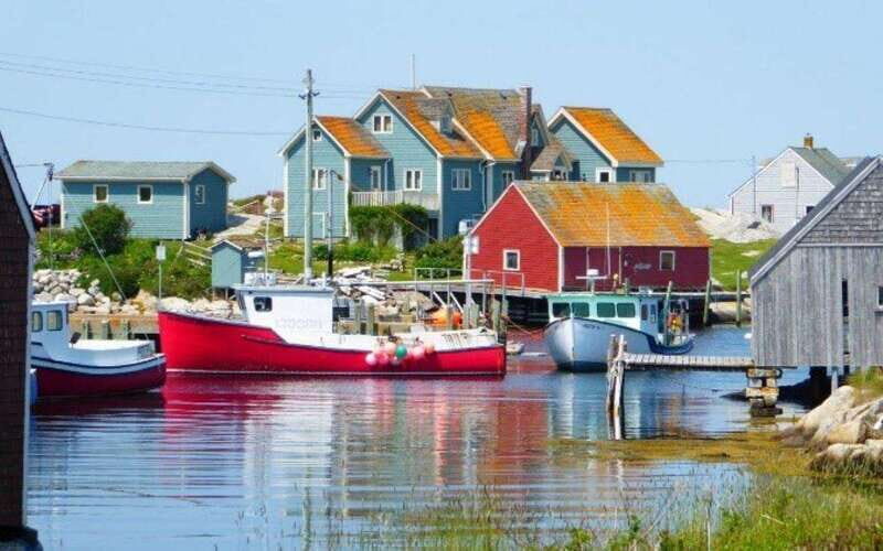 Private Sightseeing Halifax City with Peggy's Cove Visit - Key Points