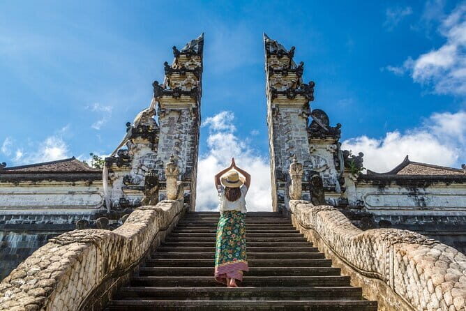 Private Sightseeing Northern East Bali All inclusive - Key Points