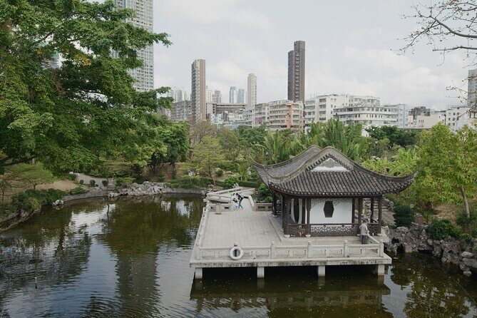 Private Sightseeing Tour in Hong Kong - Key Points