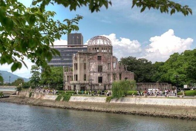 Private Sightseeing Walking Tour in Hiroshima with a Guide - Authentic Experiences and Traveler Feedback