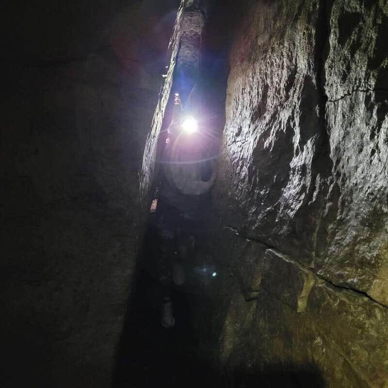 Private Singhampton Caves Hike - Collingwood/Blue Mountain - FAQ