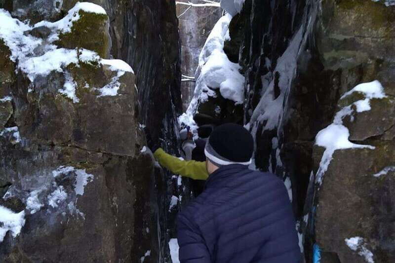 Private Singhampton Caves Snowshoe-Collingwood/Blue Mountain - The Itinerary: What You Can Expect