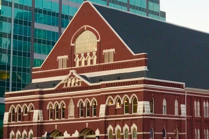 Private Small Group Nashville Food & Sightseeing Tour - Detailed Breakdown of the Itinerary