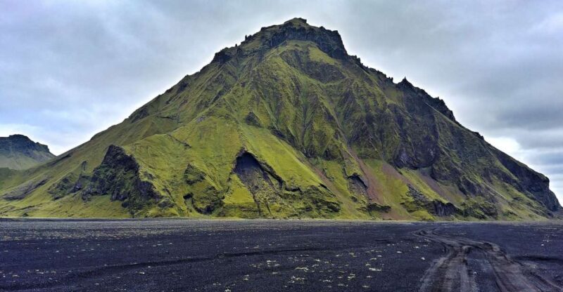 Private South Coast, Ice Cave, & Black Sands Tour - Value and Who Should Consider This Tour