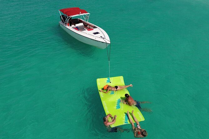 Private Speed Boat Charter in St Maarten & Nature Reserve - FAQ