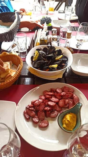 Private Speedboat Guided Kotor Bay with Food & Wine - Key Points