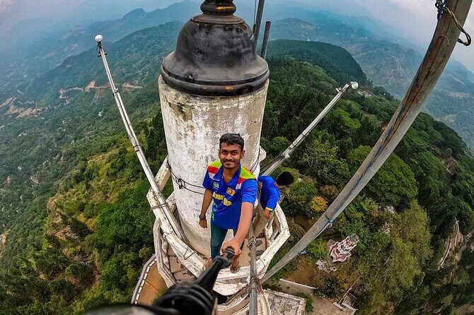 Private Sri Lanka Tour & Hike Experience to Ambuluwawa Tower - FAQs