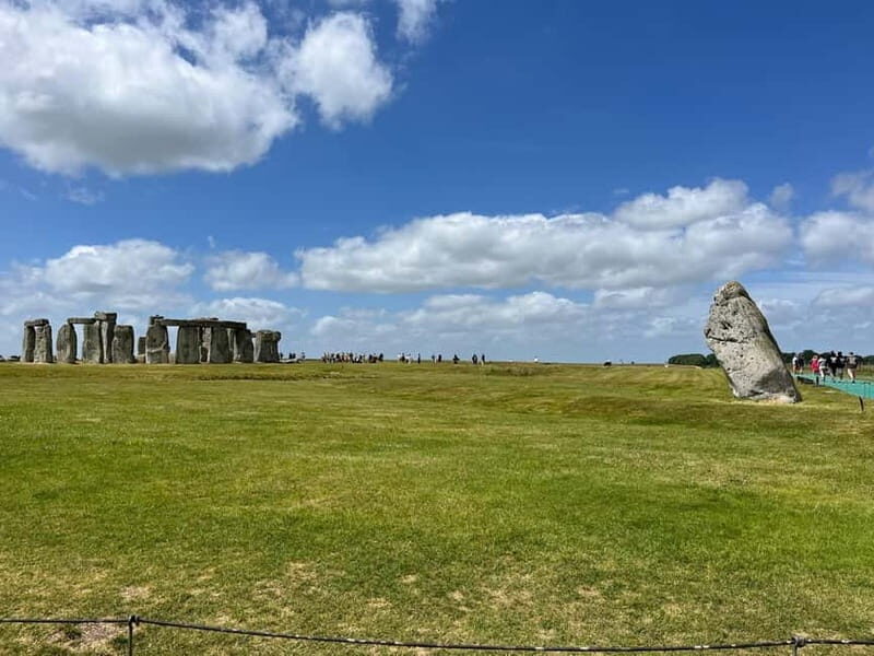 Private Stonehenge Tour from London with Optional Guide - A Personal, Comfortable Journey to a Landmark of Mystery