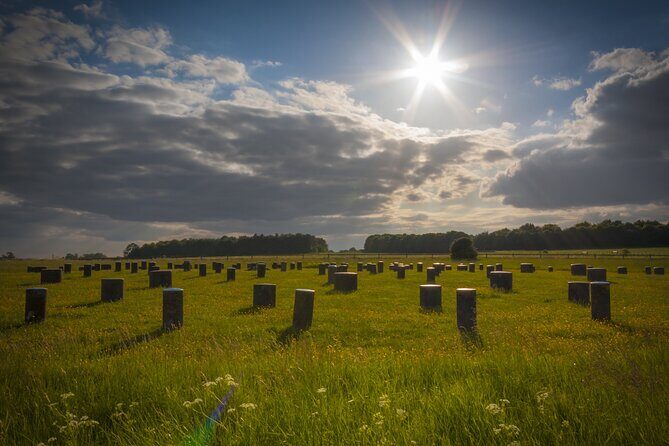 Private Stonehenge, Woodhenge, Avebury Stone Circle Day Tour - FAQ