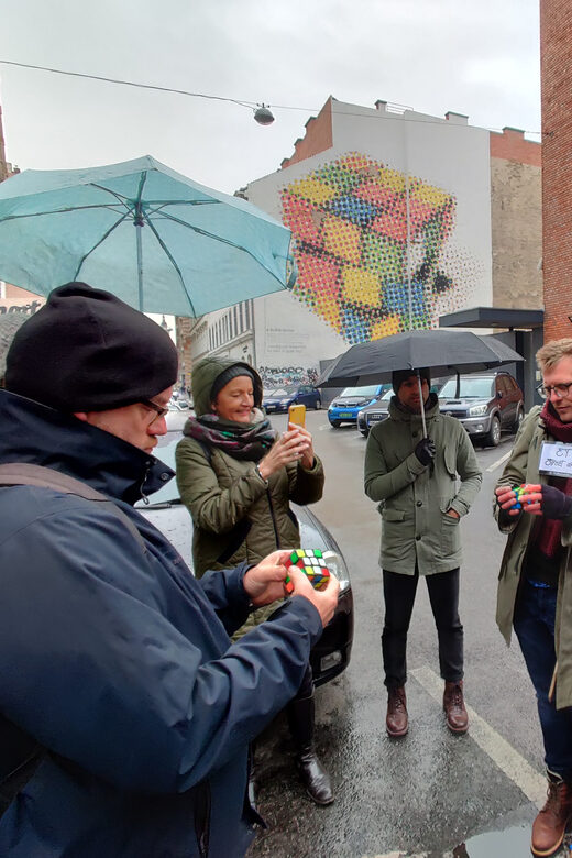 Private Street/Alternative tour - The Value of a Private Street Art Tour in Budapest