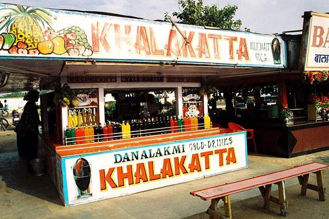 Private Street Food Tasting Tour with guide - The Itinerary in Detail