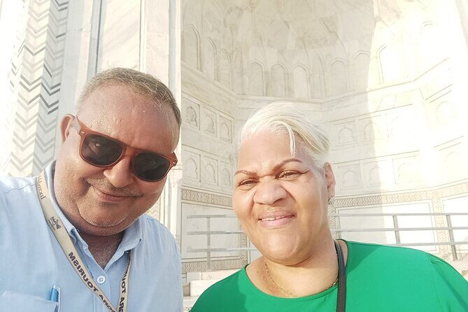 Private Sunrise Taj Mahal and Agra Fort DayTour From Delhi by Car - What Past Travelers Say