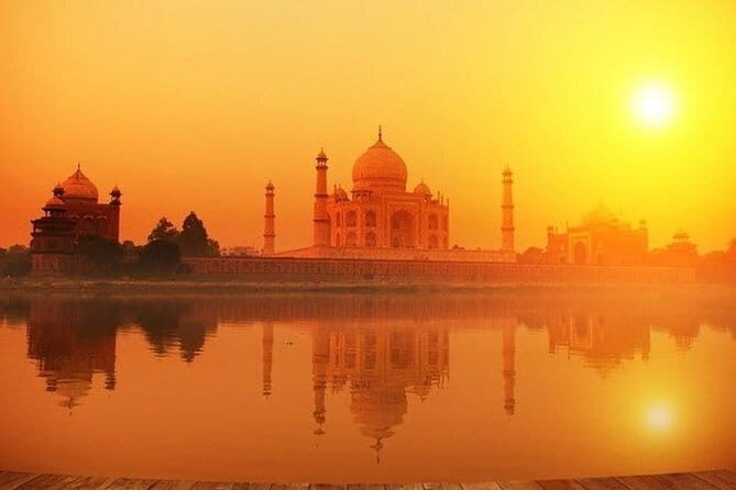 Private Sunrise Taj Mahal Trip from Delhi all Inclusive - The Highlight: Sunrise at the Taj Mahal