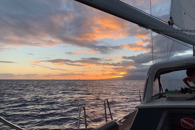 Private Sunset Boat Cruise in Waikiki Honolulu - FAQs About the Private Sunset Boat Cruise in Waikiki
