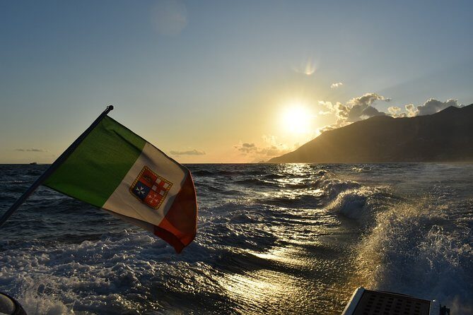 Private sunset boat tour on the Amalfi Coast and aperitif - Key Points