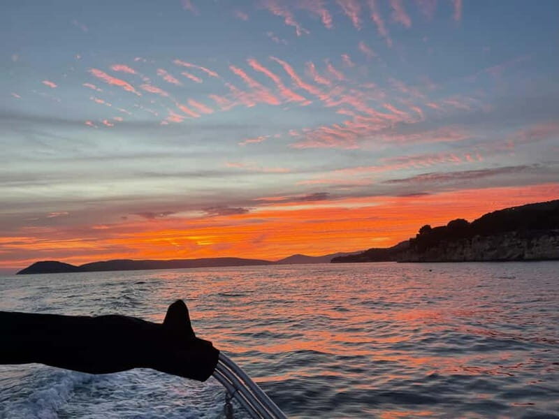 Private Sunset Boat Tour with Music and Wine - A Detailed Look at the Experience