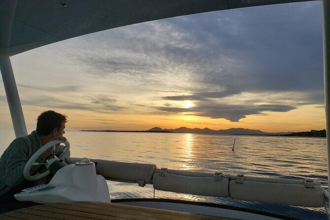Private Sunset Cruise in Juan les Pins - Key Points