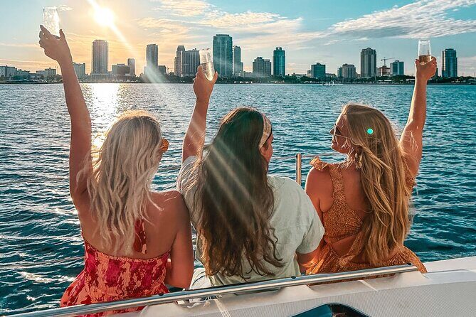 Private Sunset Luxury Sail on Tampa Bay - Key Points
