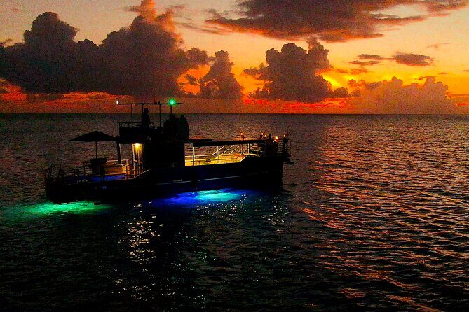 private sunset on the beautiful bora bora lagoon - Key Points