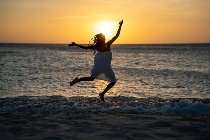 Private Sunset or Sunrise Photoshoot in Sint Maarten - The Value of Professional Guidance and Relaxed Atmosphere