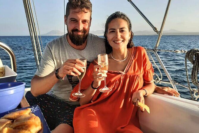 Private Sunset Sailing Tour from Corralejo Fuerteventura 3h - Authentic Reviews: What Travelers Say