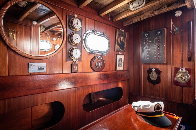 Private Sunset Tour in a Vintage Gozzo on Elba Island - The Itinerary in Detail