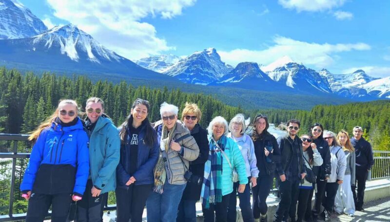 Private SUV Tour to Canyons, Waterfalls, Lakes + More - Key Points