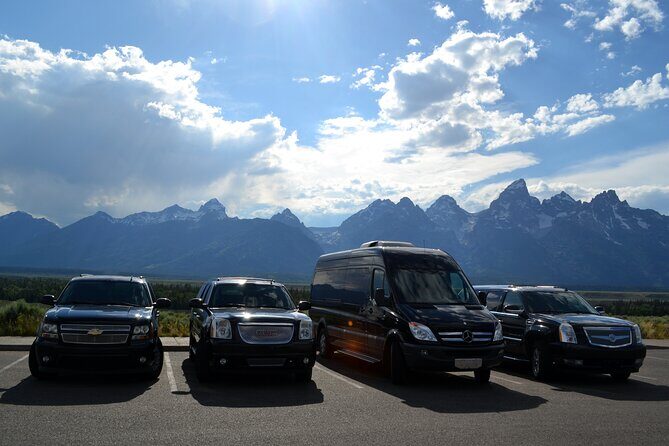 Private SUV Transfers to/ from Jackson Hole Airport JAC - Introduction: A Stress-Free Start to Your Teton Adventure