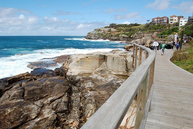 Private Sydney Tour Including Sydney Opera House, Bondi and Manly - North Head and Optional Secret Spots