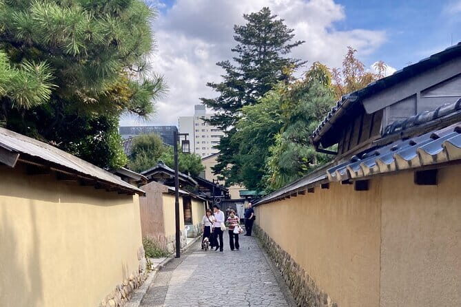 Private Tailored Kanazawa Highlights Tour with a Local - FAQ